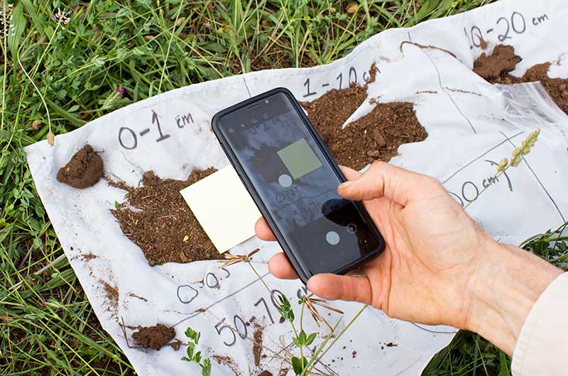 Measurement of Soil Color – A Comparison Between Smartphone Camera and ...